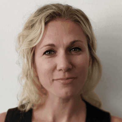 Amy Holtz | Copywriter + Strategist | YunoJuno
