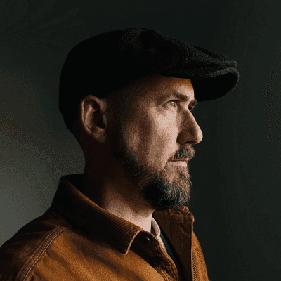 Stuart Bradley | Senior Graphic Designer | YunoJuno