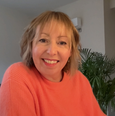 Kath Knowles | Brand Designer in Manchester | YunoJuno