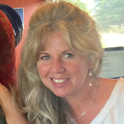 Jacqui Macdonald | Communications Director, ESG & Healthcare Specialist ...