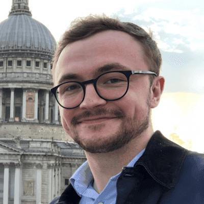 Dominik Cichon | UX/UI Designer | YunoJuno