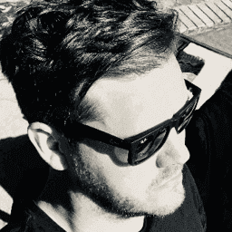 Ian Lancaster | Flame Artist / Adobe Editor | YunoJuno